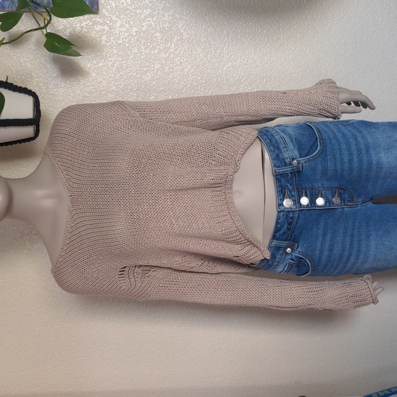 Miracle | Sweaters | Miracle Sweater | Poshmark